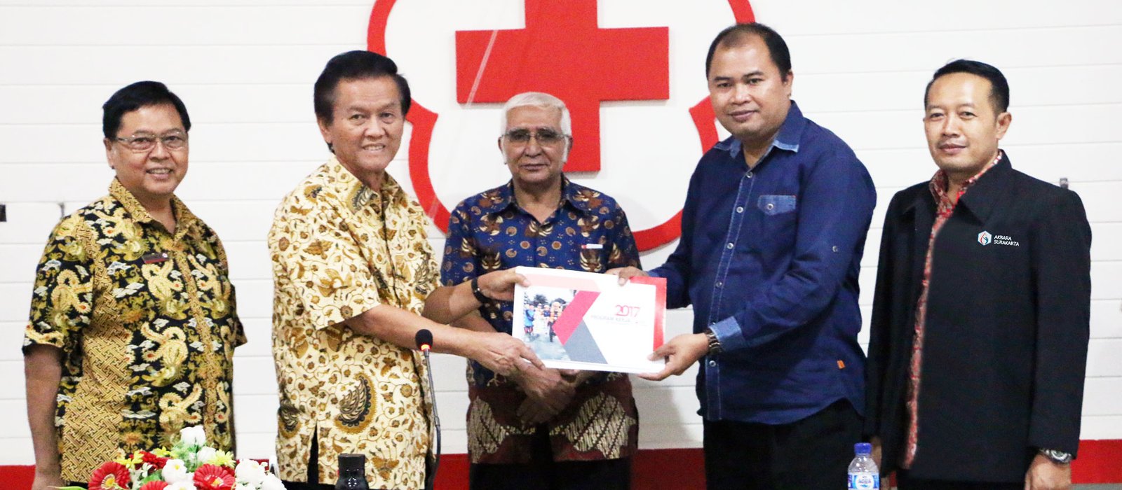 Kerjasama dengan PMI Kota Surakarta - POLITEKNIK AKBARA SURAKARTA